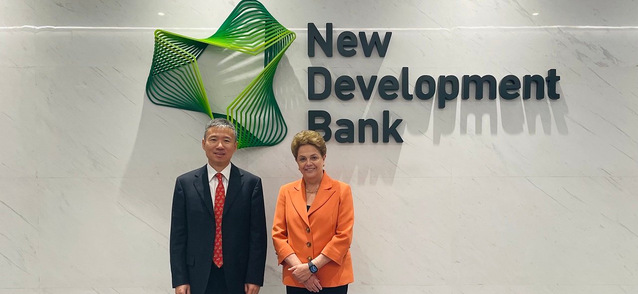 Face à la dominance du dollar, quelle stratégie pour la Nouvelle Banque ...